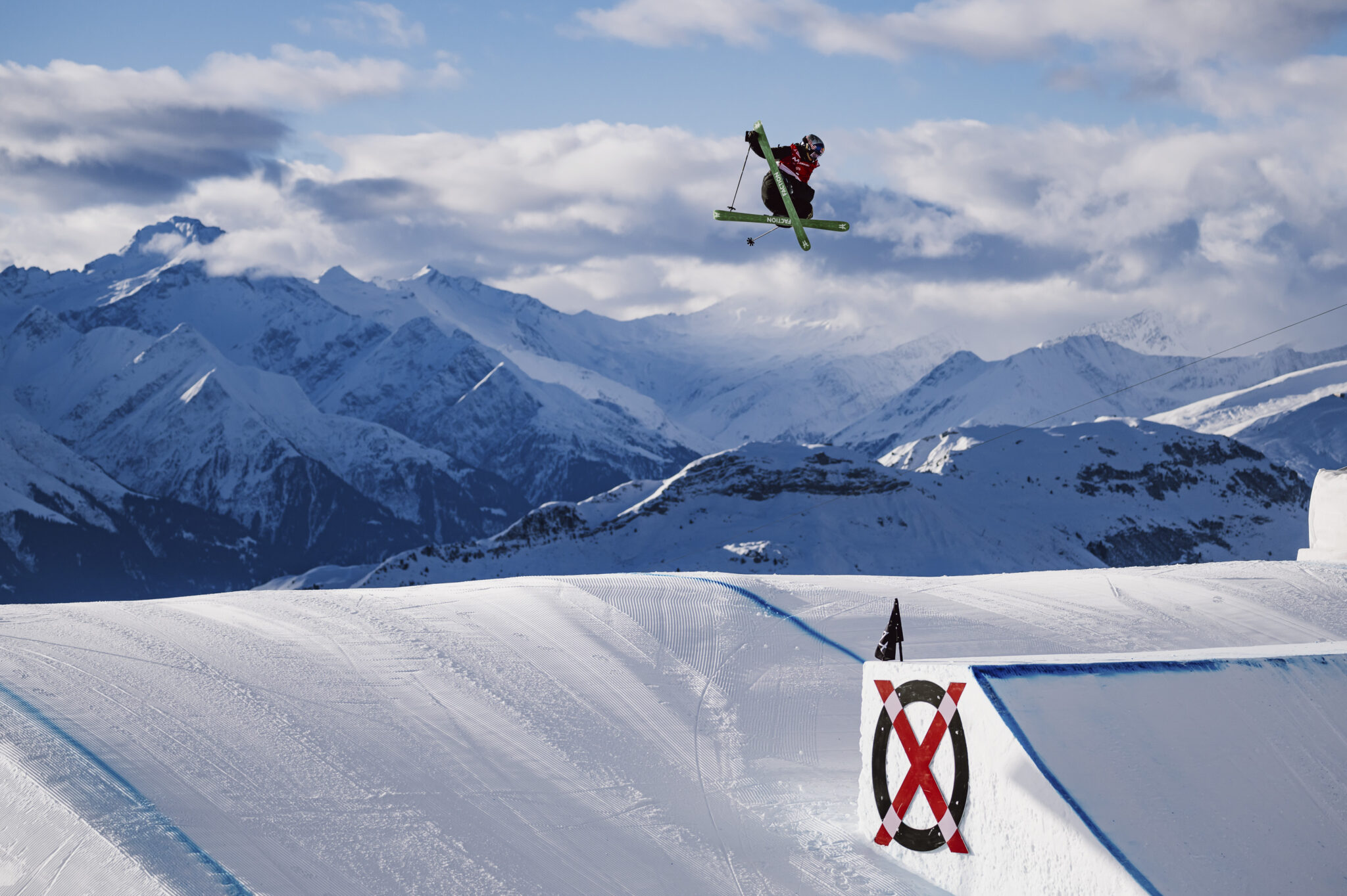 FREESKI SLOPESTYLE QUALIFICATION WOMEN: EILEEN GU ON TOP - LAAX OPEN
